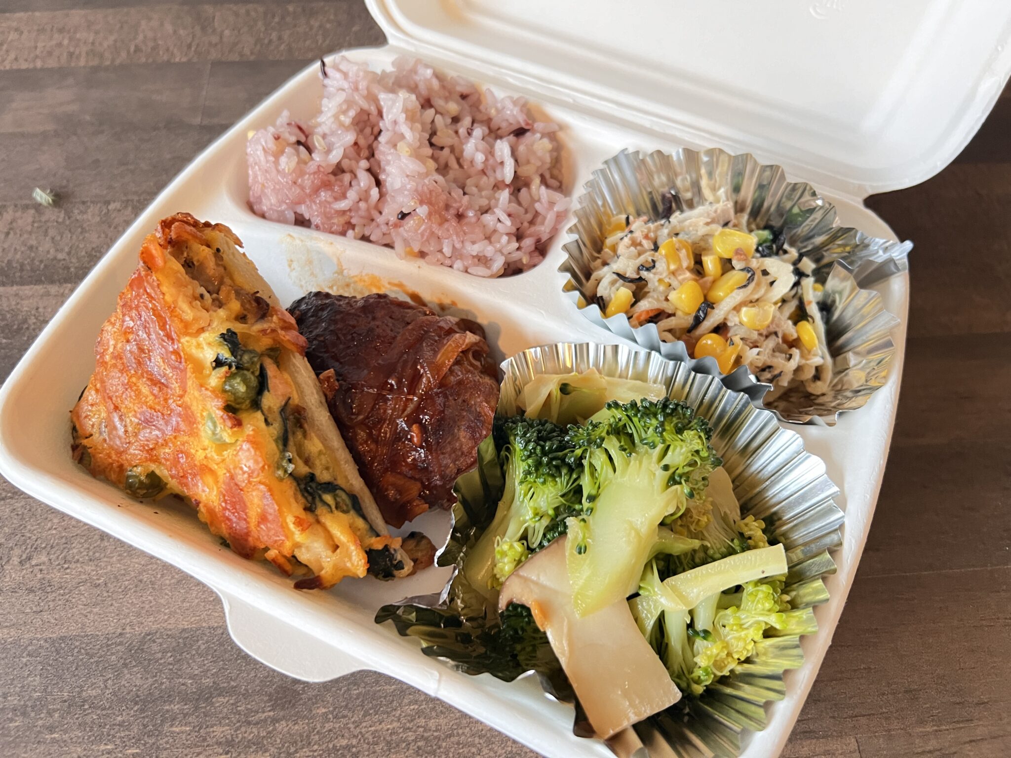 人気和食店の姉妹店が倉敷美観地区近くにオープン！お惣菜と弁当のお店「みねふじん」 | KCTトクもりっ