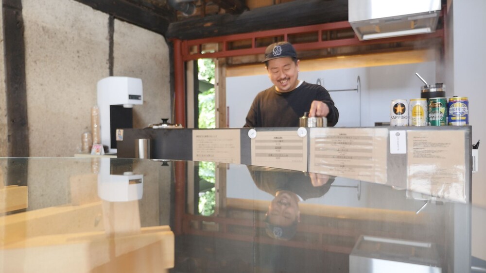美観地区に立ち食い蕎麦の店「どまそば」がオープン！築200年の長屋で食べる“名物 倉敷そば” | KCTトクもりっ