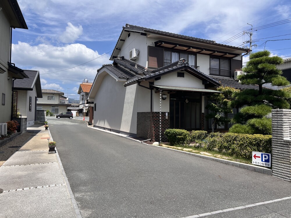 総社商店街通りに土日限定の洋菓子店「Flamme（フラム）菓子店」がオープン！ | KCTトクもりっ
